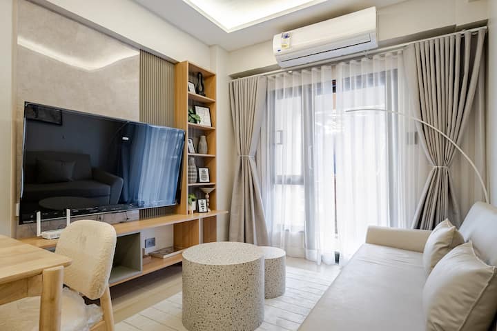 Group 12max Naia1,2,3 Newport City W/parkingoption - Taguig