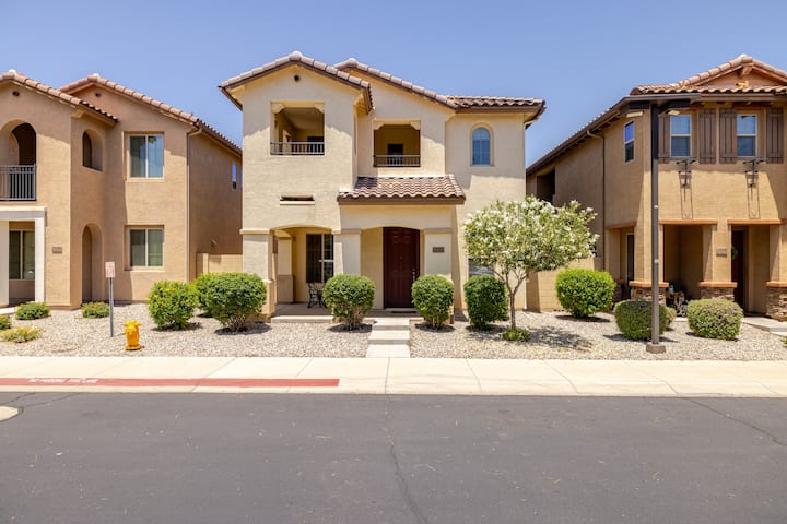 Peoriaglendalearea|cmtypool|quiet|central|3bd3bth - Peoria, AZ