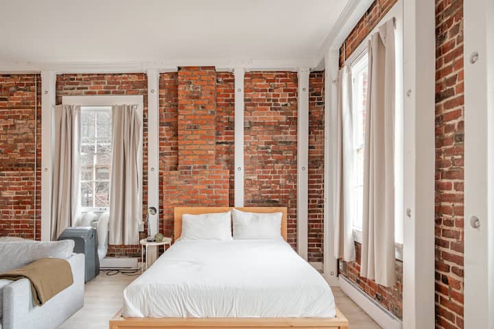 Hinoki Loft By House Guest - Victoria