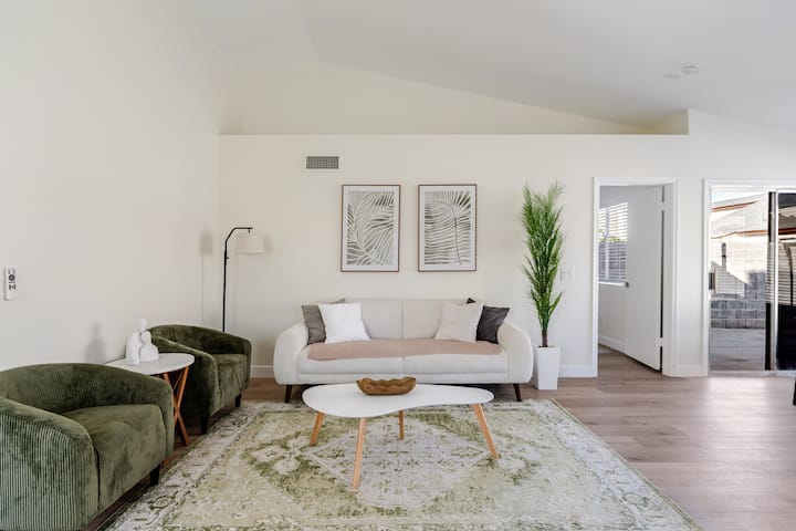 Place To Stay In Peoria - Peoria, AZ