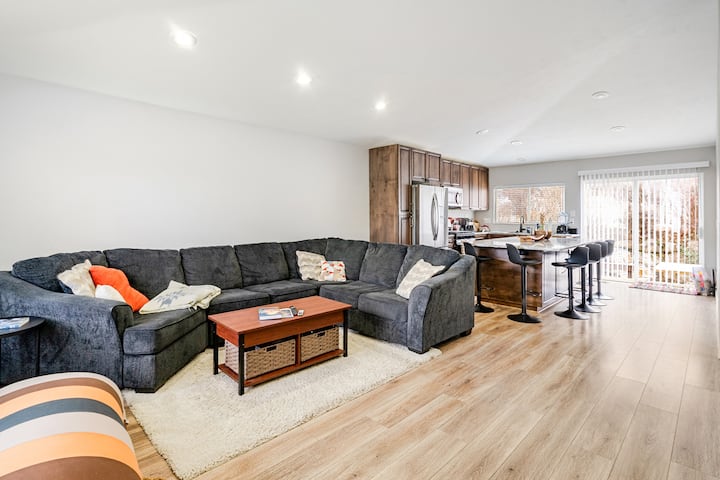 Draper Hills Escape | Close To Trails & Parks - Lehi, UT