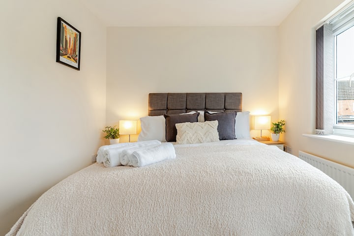 Premium 2bed Solihull Parking Nec & Airport - Solihull