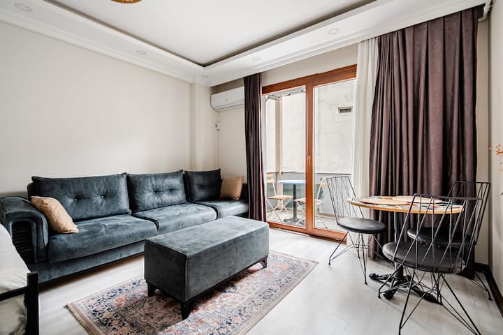 Galata - Stylish Apt. W/ Balcony - Estambul