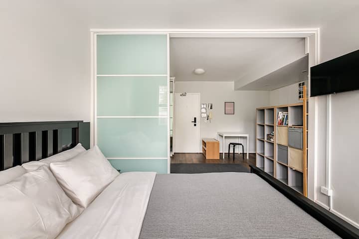 Private Studio · Free Parking · Cbd Walkable - Melbourne