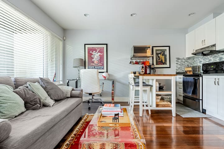 Shore & Summit Suite - North Vancouver