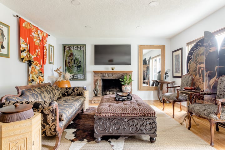 Afro-centric Art Suite - Pasadena, CA
