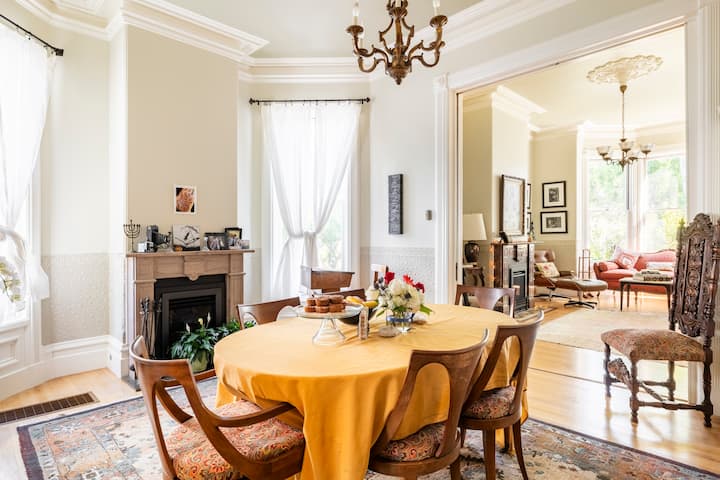 Historic Luxurious Victorian, Garden View Room - Napa, CA