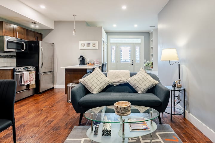 Private, Family-friendly Suite | Sleeps 4 - Kelowna