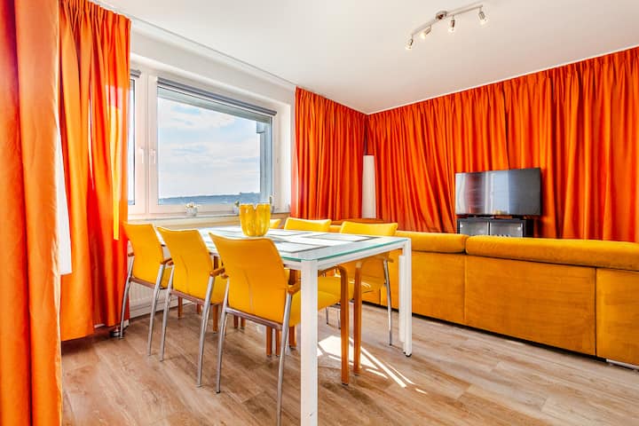 3 Zimmer Wohnung, Netflix, Balkon Skyline Blick - Frankfurt am Main