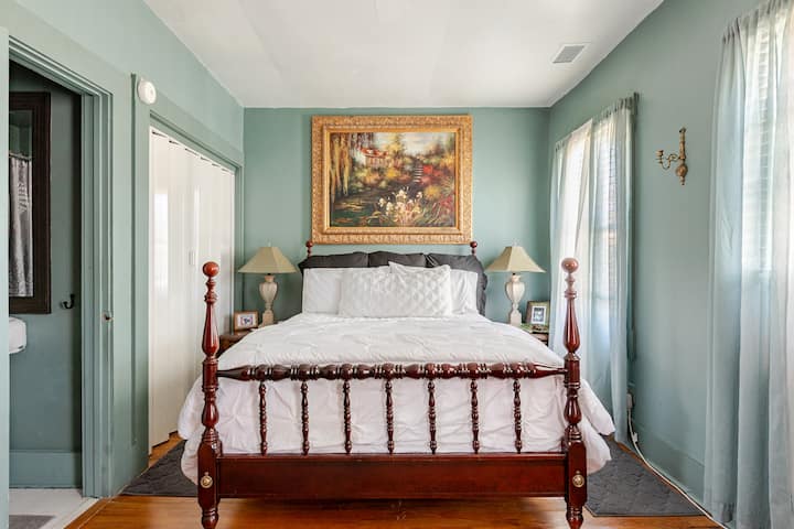 The Historic Rose Town Home - Savannah