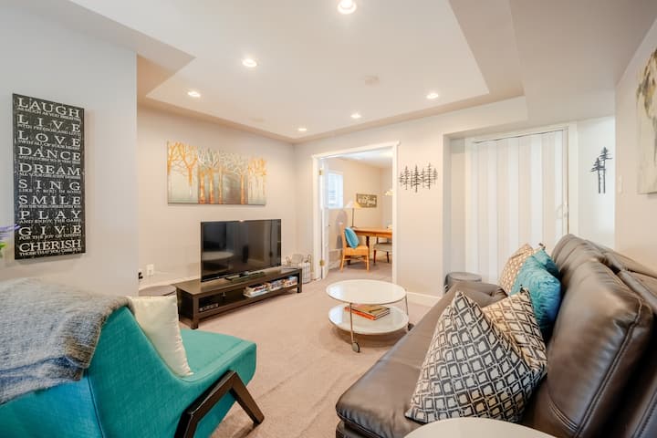 North Shore Nest - North Vancouver