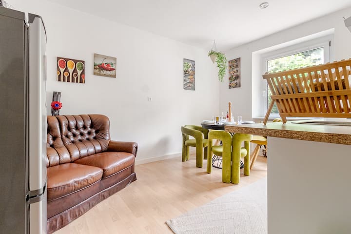 Top Ausgestattete 2 Zimmer Wohnung Mit Parkplatz - Ludwigshafen