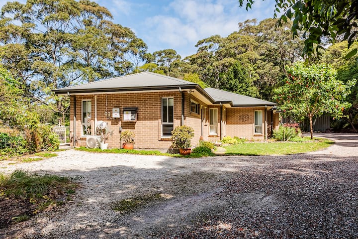 Coalface Boutique Apartment - Austinmer