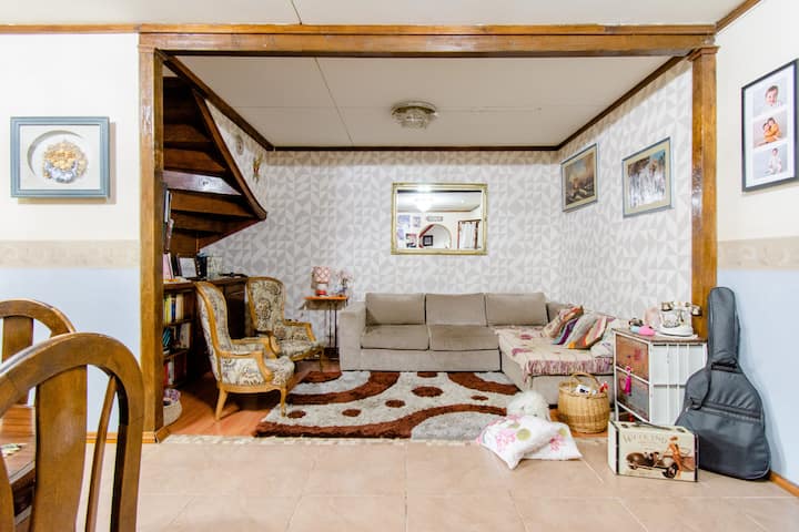 "Mi Casa" "Tu Casa" . Habitacion Matrimonial. - Ushuaia