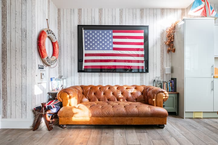 Walk To The Beach From Cozy Retreat - Whitstable