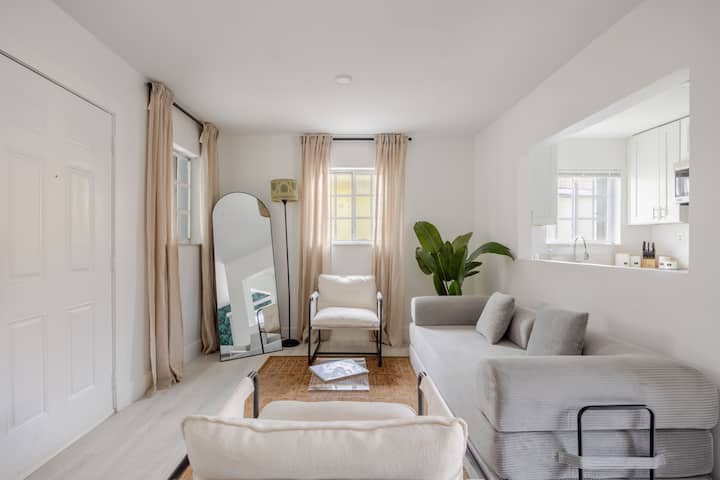Central | 8 Ppl | Pool | Top Location | Bbq | Game - Miami, FL