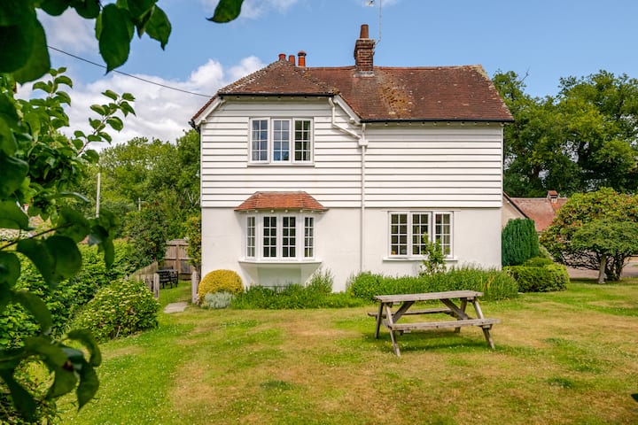 Highcroft Cottage, Burley, New Forest - New Milton
