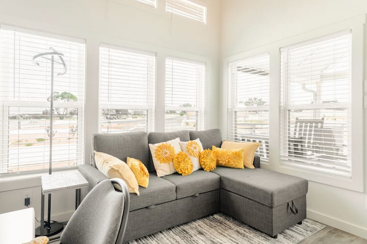 Piccola Villa Tiny Home Fredericksburg Tx - Luckenbach, TX