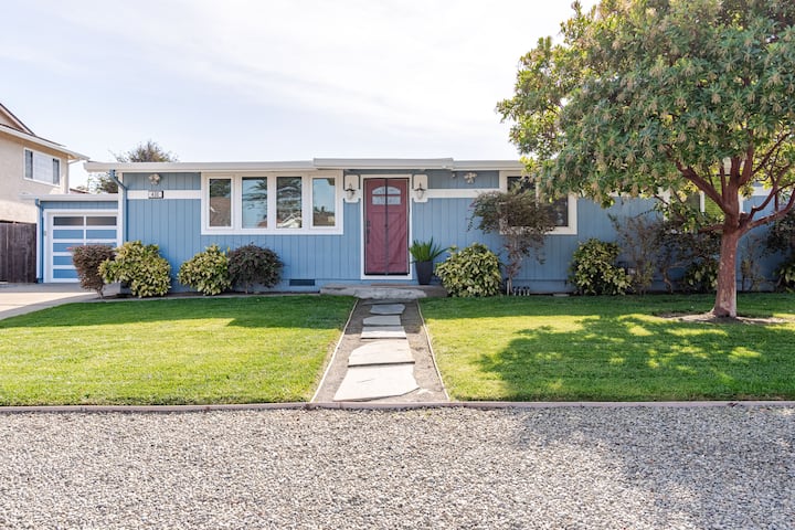 Adorable Family Home @ The Edge Of Marine Preserve - Half Moon Bay, CA