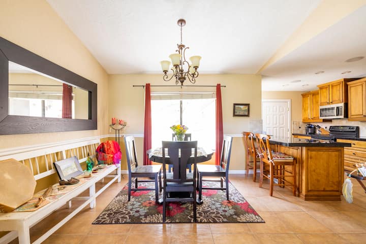 Suite Perfection With Serene Views And Comfort - Cottonwood, AZ