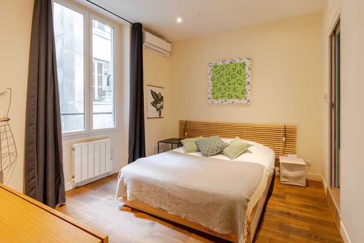 2 Pièces Dans Le Coeur Piéton De Paris - Parigi