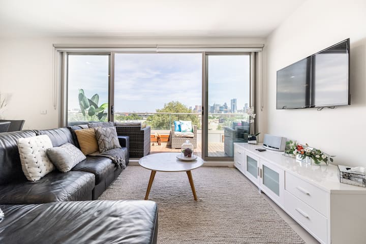 Panoramic City Views In Funky Fitzroy - ブランズウィック