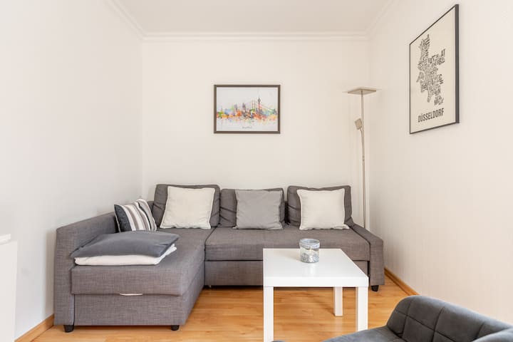 Modern Flat Near To The Airport - Düsseldorf