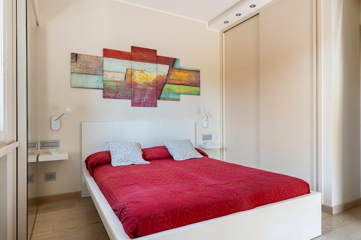 Suite "Le Ginestre" Con Posto Auto Riservato - Catania