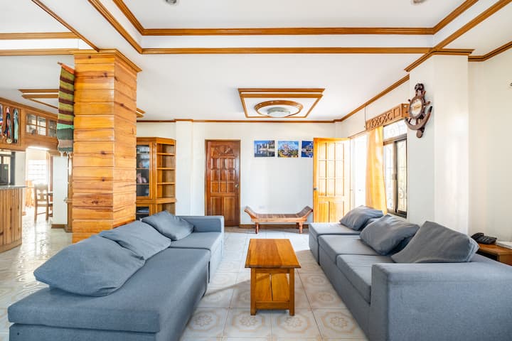 Cj And K Lodge : Main Unit (Upto 16 Guests) - Baguio