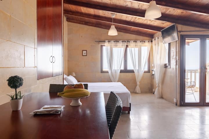 Georgia’s Apartment 3 | One Step From The Beach - Crete