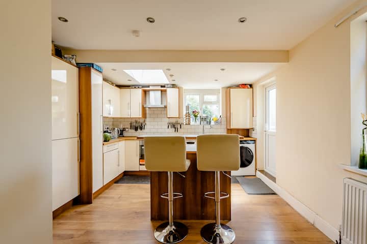 Clean And Tidy Double Room - Twickenham