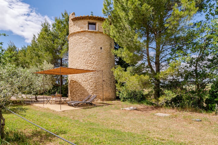 Gîte De Charme Face Au Luberon, Avec Jacuzzi - Gordes