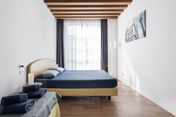 Aparment  Mazzoni - Modern, Spacious And Comfy - Venice