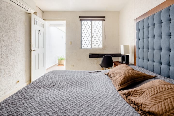 Loft R De Las Colinas A En Zona San Jerónimo - Monterrey
