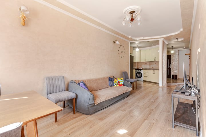 Batumi Suite! 80m* . - Batumi