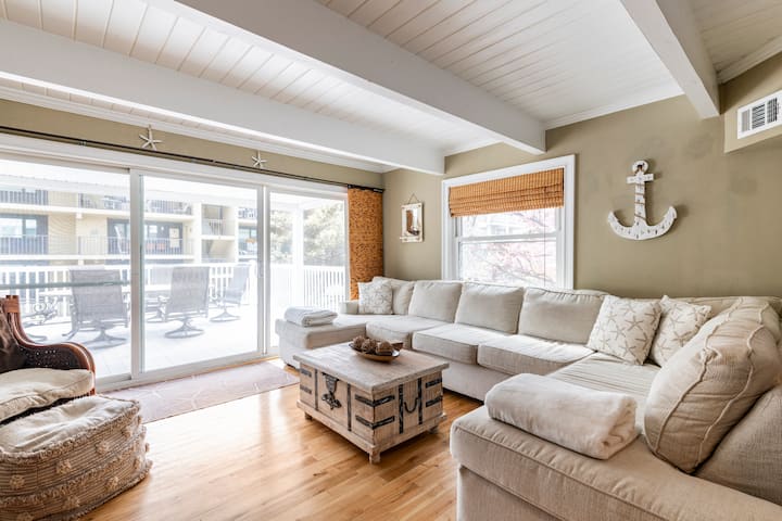 Beachy Townhouse In Ocean City Md - Ocean City, MD