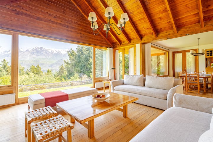 Amazing House In Arelauquen, Bariloche - San Carlos de Bariloche
