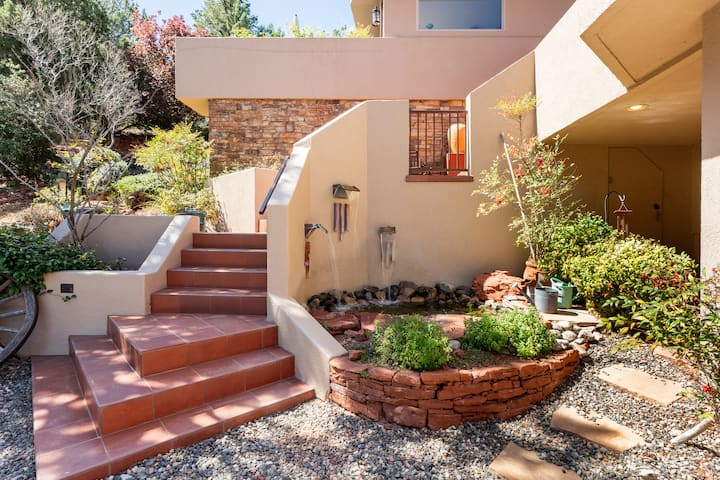 Luxurious, Private, Best Views, Outdoor Shower - Sedona, AZ