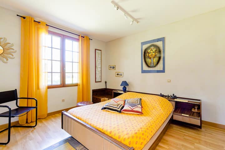 Toutankhamon, Chambres, Pt Déjeun Et Parking Privé - アヴィニョン