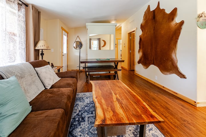 Donnelly Cozy Cabin For Up To 6 - Donnelly, ID
