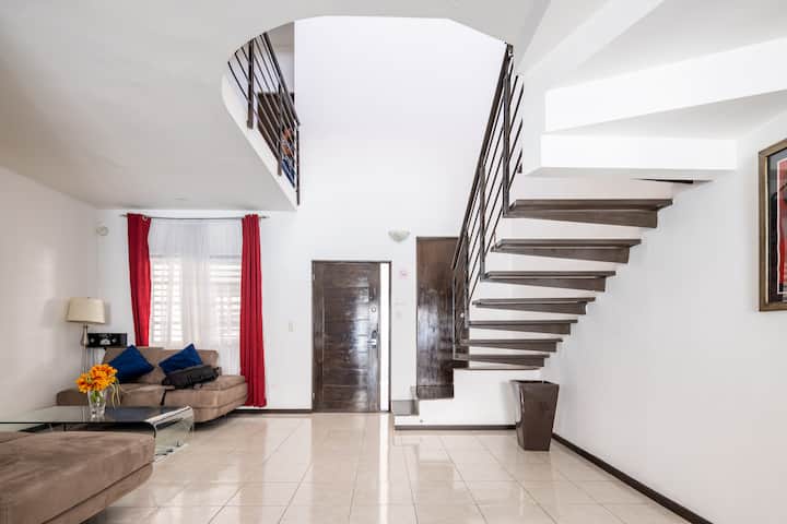 Bellísima Casa Perfecta Cumbres Plaza Cumbres - Monterrey