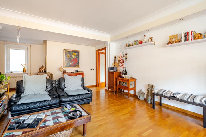Cozy Home Full Of Art With Terrace In Rome (Roma) - Rome