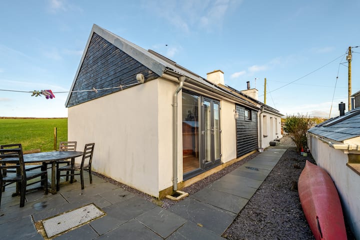 Bay View. Aberdaron :  Stylish Coastal Retreat - Aberdaron