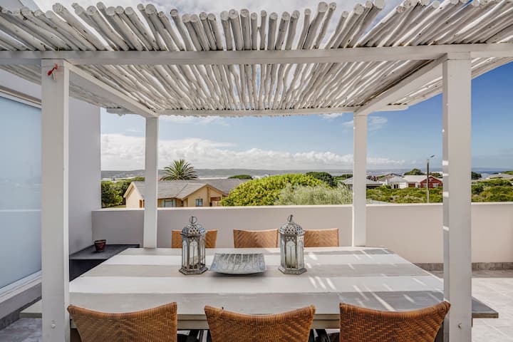 Pampoentjie: Seaview,2bedroom Unit,400m To Beach. - Still Bay