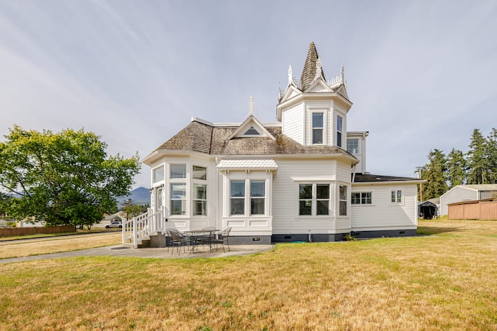 Cozy Condo! Hiker's Retreat! Olympic National Park - Port Angeles, WA