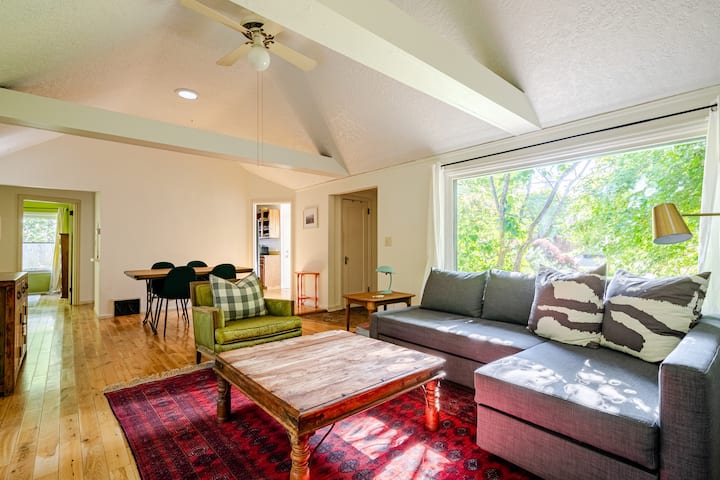 Woodstock Storybook Cottage - Portland