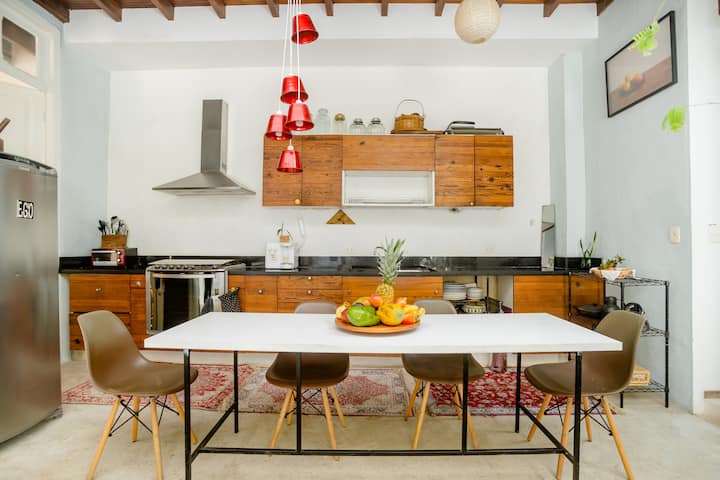 Quarto Encantador Em Linda E  Calma Casa De Vila. - Rio de Janeiro