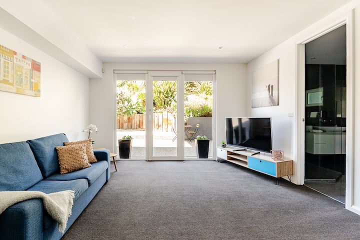 Contemporary Stylish 1 Bdr Mt Martha Apartment - Mornington