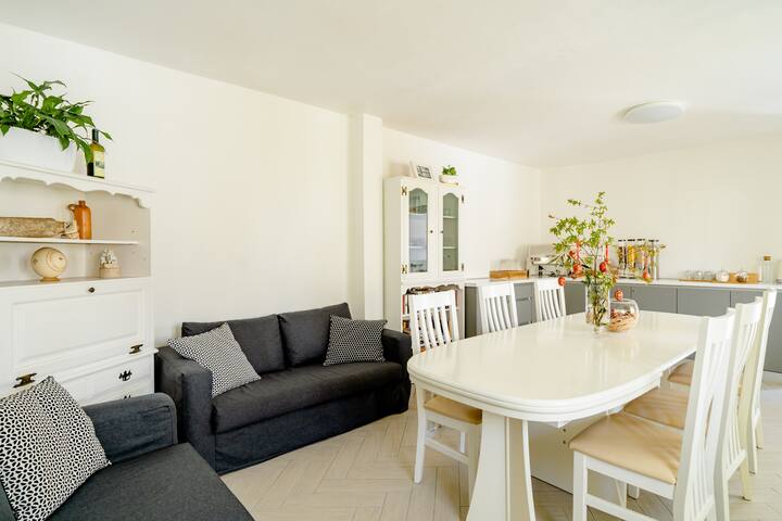 Twin Bed Room, 500 Year Old Guesthouse With Pool - Dubrovnik