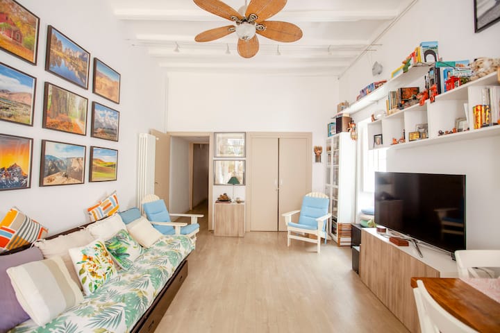 Cozy Bright & Centric Ramblas Space, Leafy Terrace -